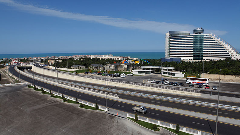 Heydər Əliyev Beynəlxalq Hava Limanı - Bilgəh qəsəbəsi avtomobil ...